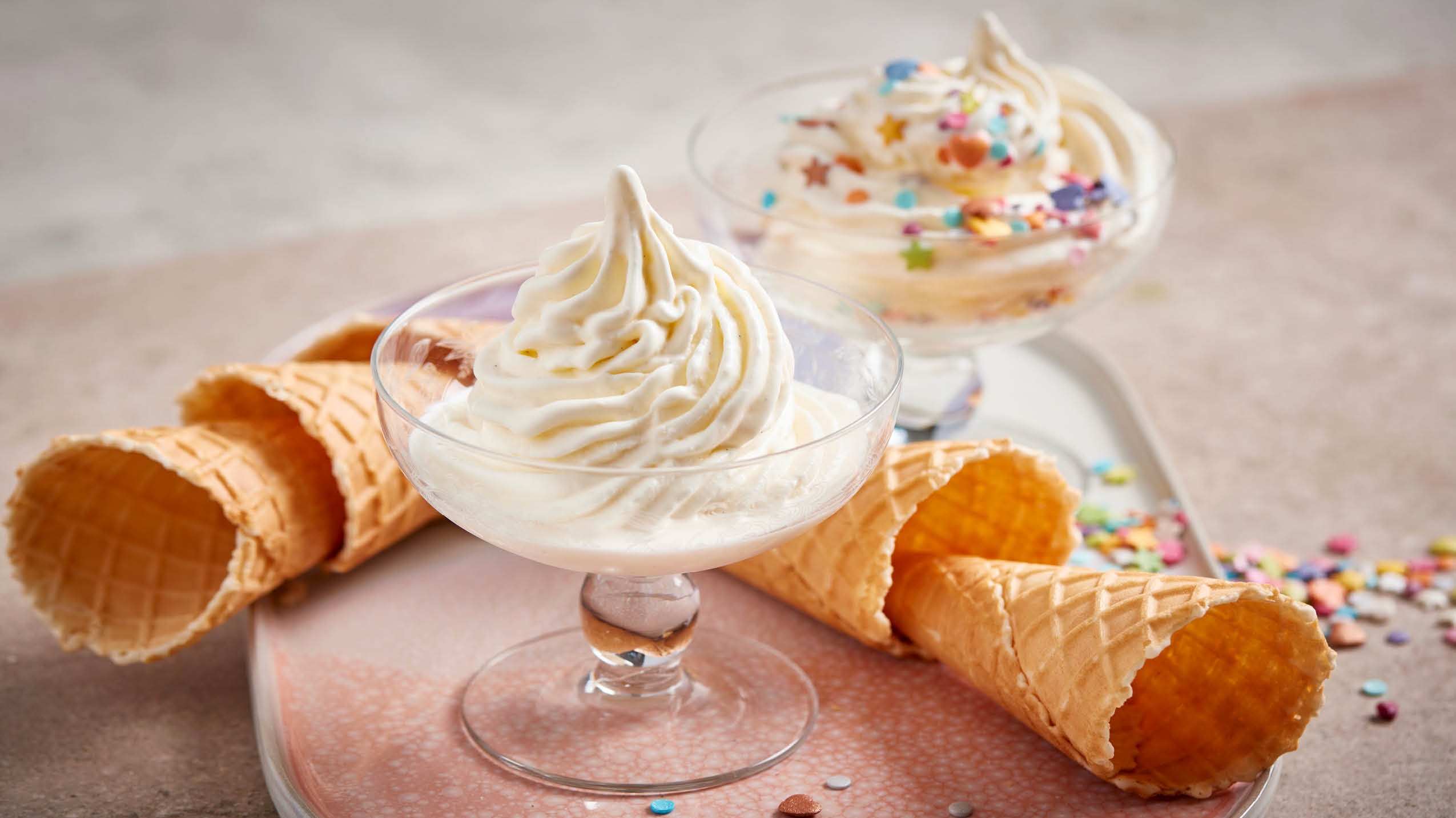 Hjemmelavet softice | Nem og cremet isdessert | Se opskriften her!